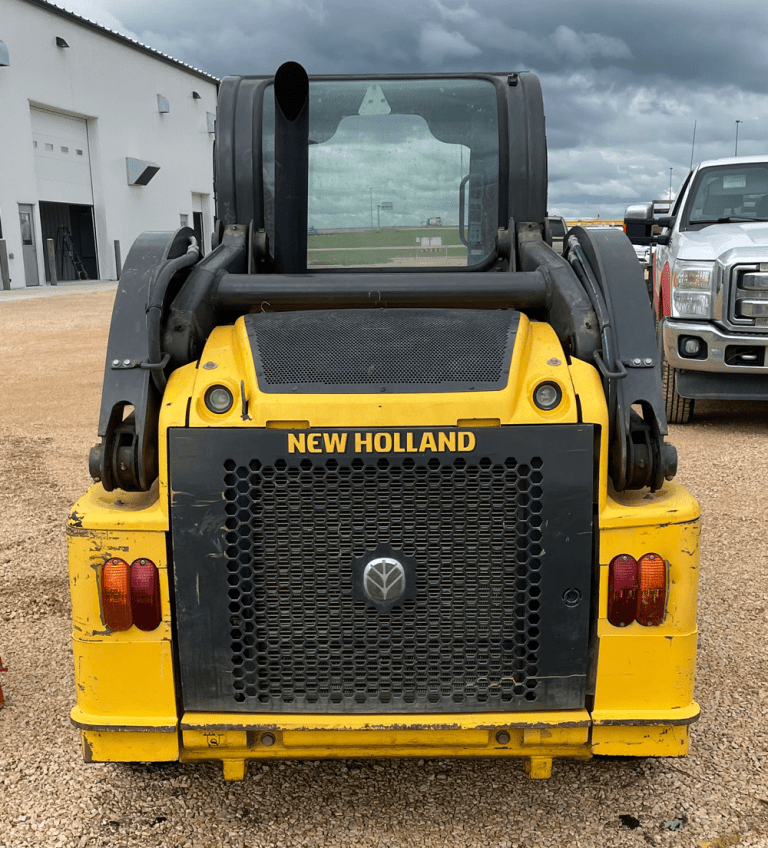 2015 New Holland L218 skid steer - LyonLifts