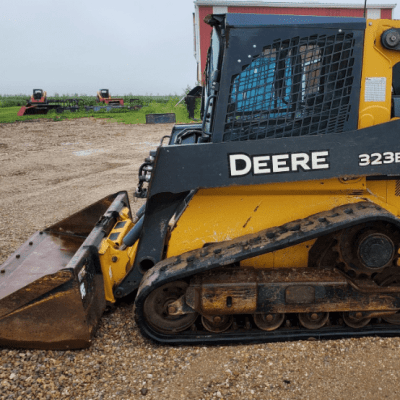 Earth Moving Equipment | LyonLifts