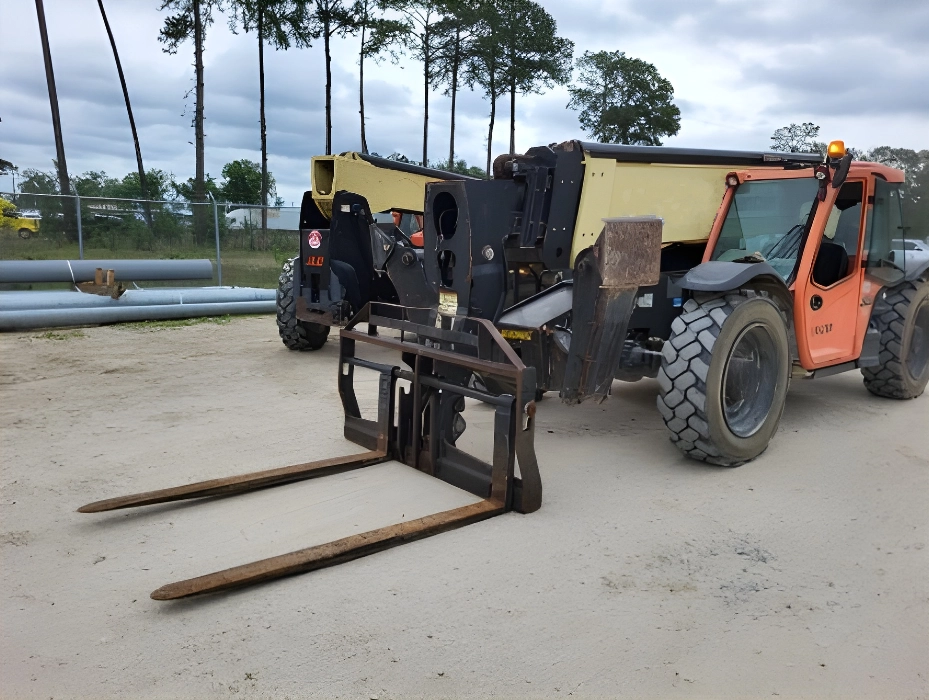 2017 JLG 1055 Telehandler for sale | LL69332 | Lyon Lifts
